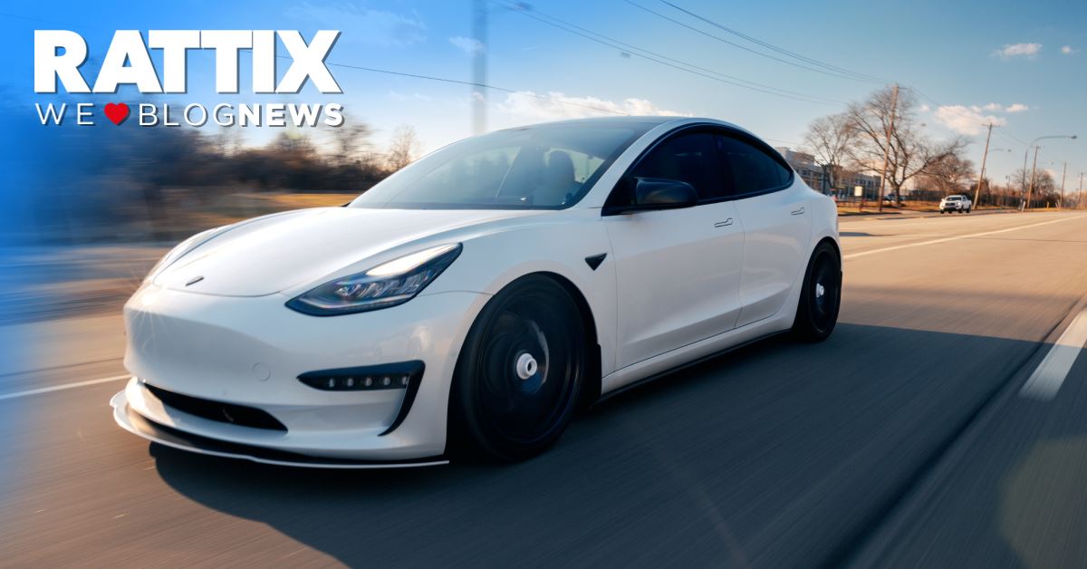 5 Easter Egg di Tesla: ecco cosa nasconde - Rattix - Ratti Auto