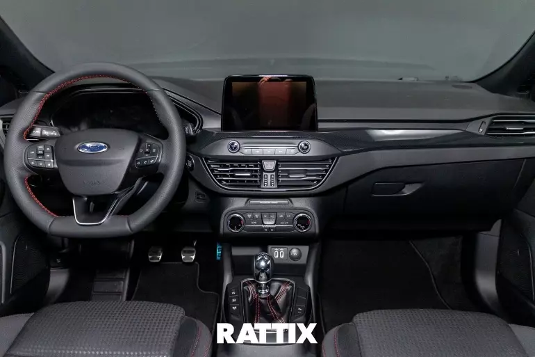 FORD FOCUS SW interni | Auto Rattix